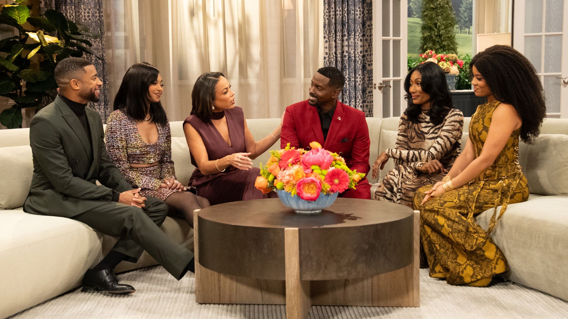 Beyond the Gates: NEW! Season 2 Cast Photo — Who's Missing and What it ...